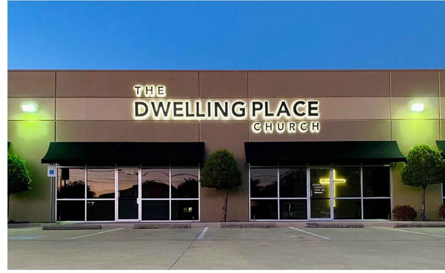 Essential Design Principles for Unforgettable Business Signs